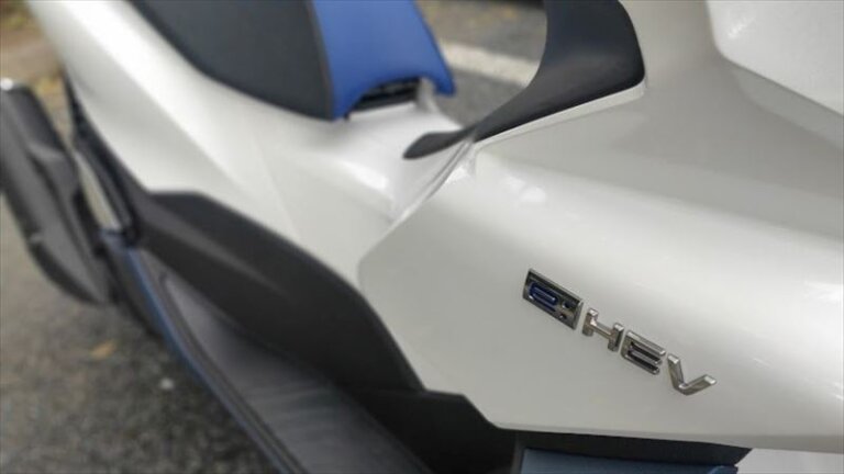 なぜ、PCXハイブリッドが生産終了になったのか？【4つの理由】 | PCXでGO！