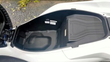 e:HEVのインプレ！PCX125、160との比較【4秒の魅力】 | PCXでGO！